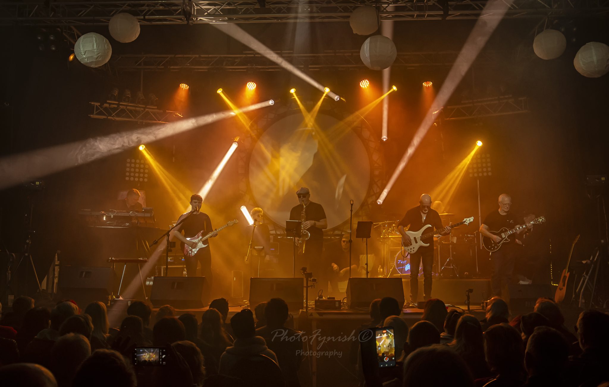 JUST FLOYD PROJECT - PINK FLOYD TRIBUTE BAND
