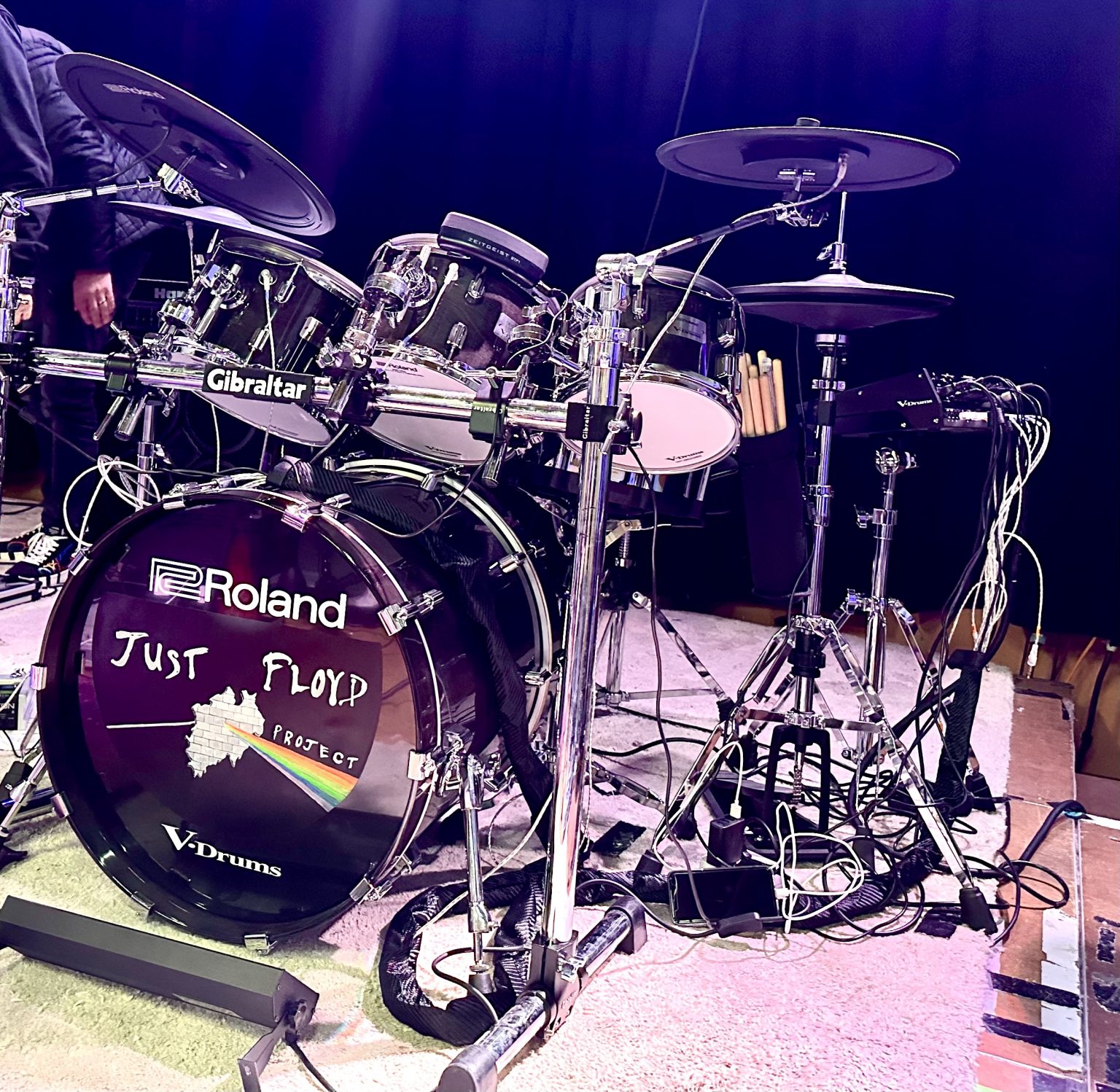 Technical Rider/Pressetext - Just Flyod Project - Pink Floyd Tribute Band